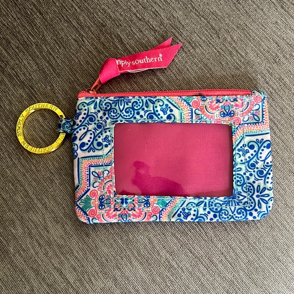 Simply Southern | Bags | Simply Southern Change Purse With Keychain ...